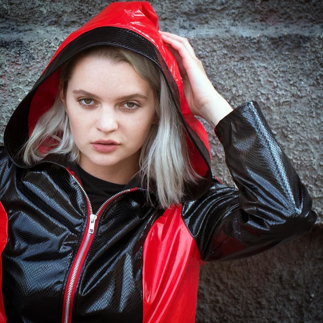 Rimo-Mode. - Femmes en imperméables cirés (4) - vinyl64 - Photos - Club ...