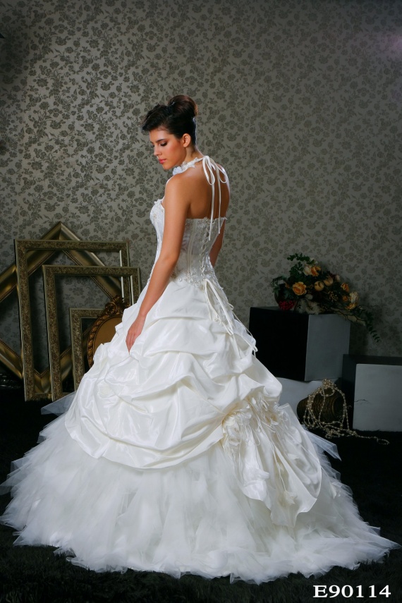 Qui a choisie comme moi la robe joyce de chez eme lee (bgp )?