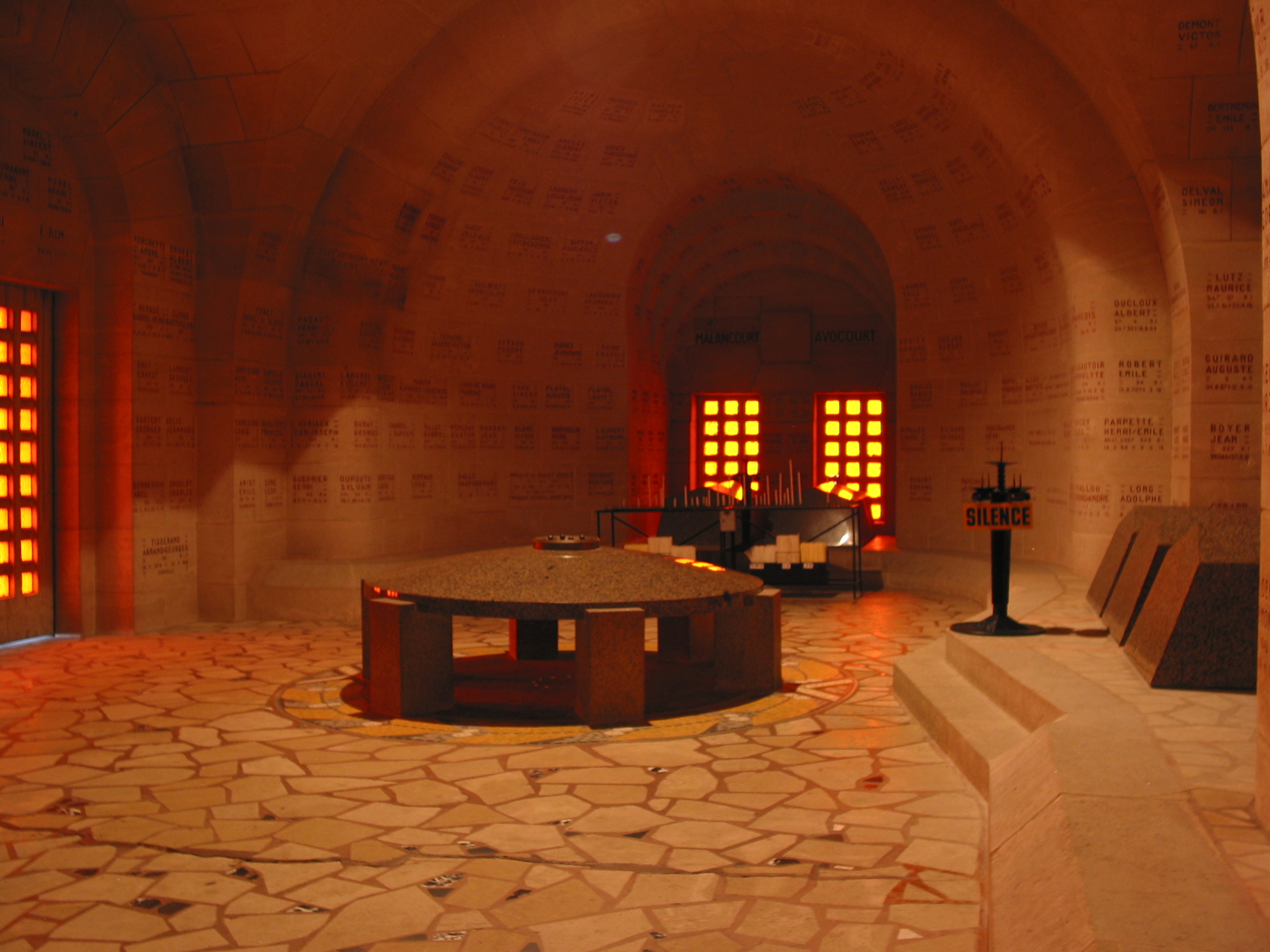 Une des deux absides de l'ossuaire de Douaumont - Ossuaire de Douaumont ...