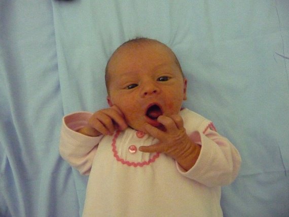 .oO Défi n° 7 : Bébé louche ou fait une grimace Oo. c'est bon !! - Page ...